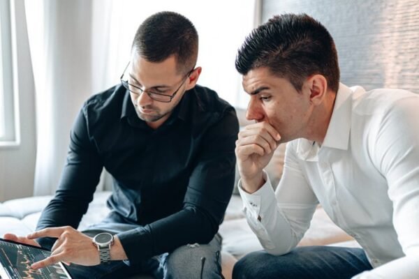 Navigating Hormone Replacement Therapy for Men: Symptoms, Benefits ...